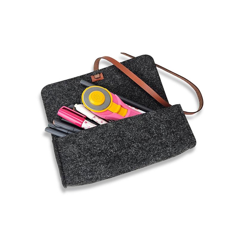 Felt Notions Pouch – Snuggly Monkey