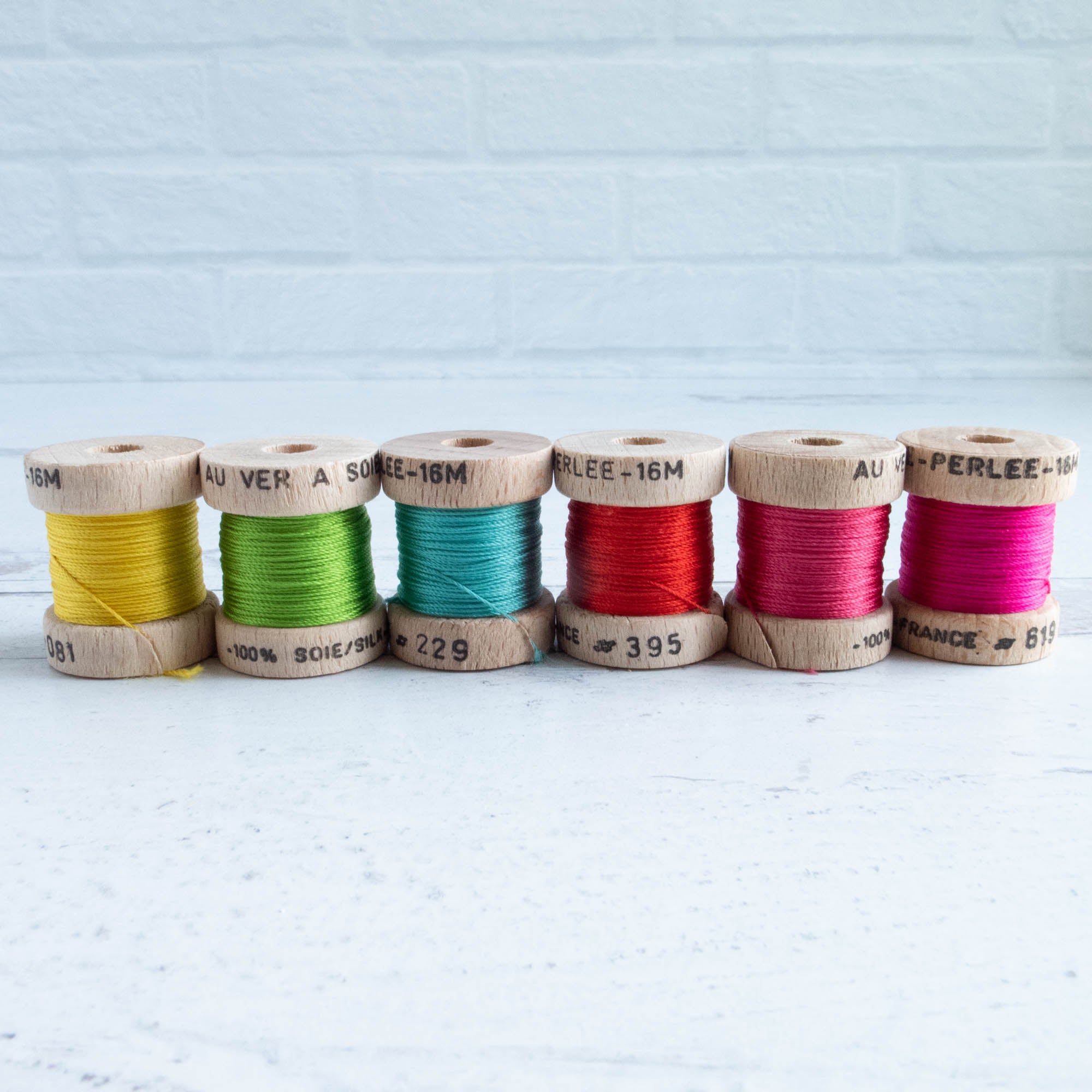 Au Ver A Soie Soie Perle Silk Embroidery Thread Set – Snuggly Monkey