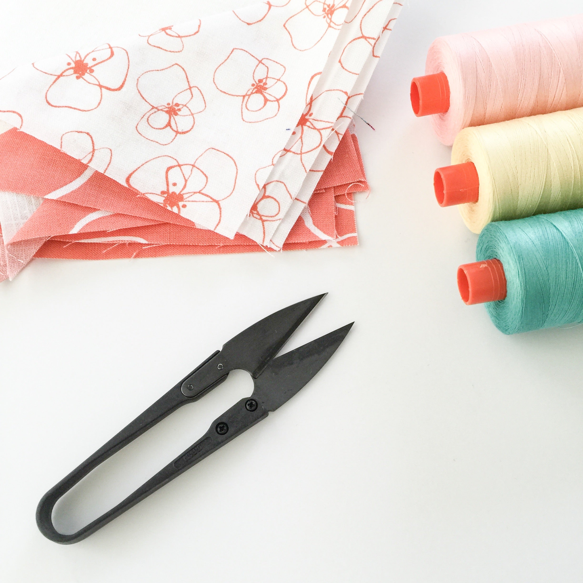 Thread Snips – Snuggly Monkey