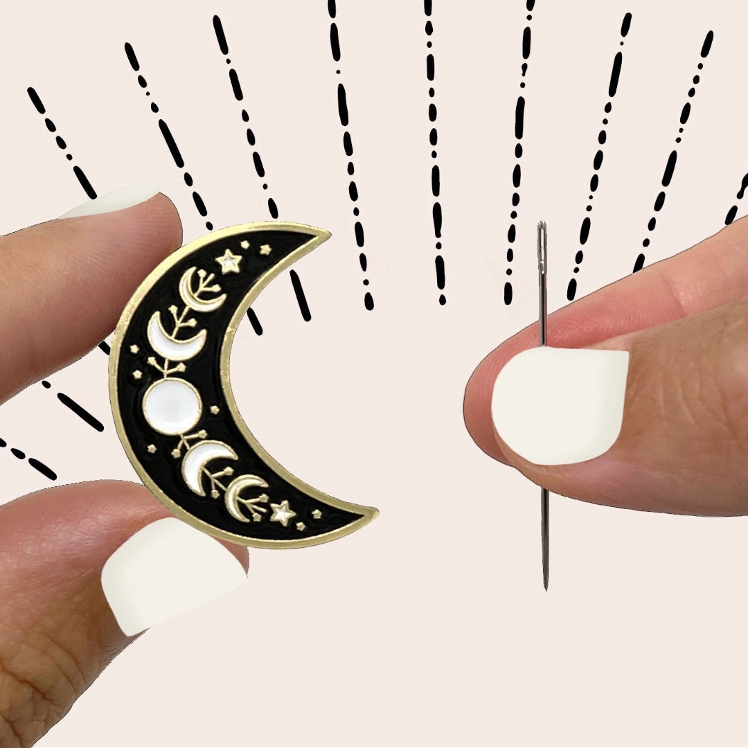 Moon and Stars Enamel Needle Minder – Snuggly Monkey