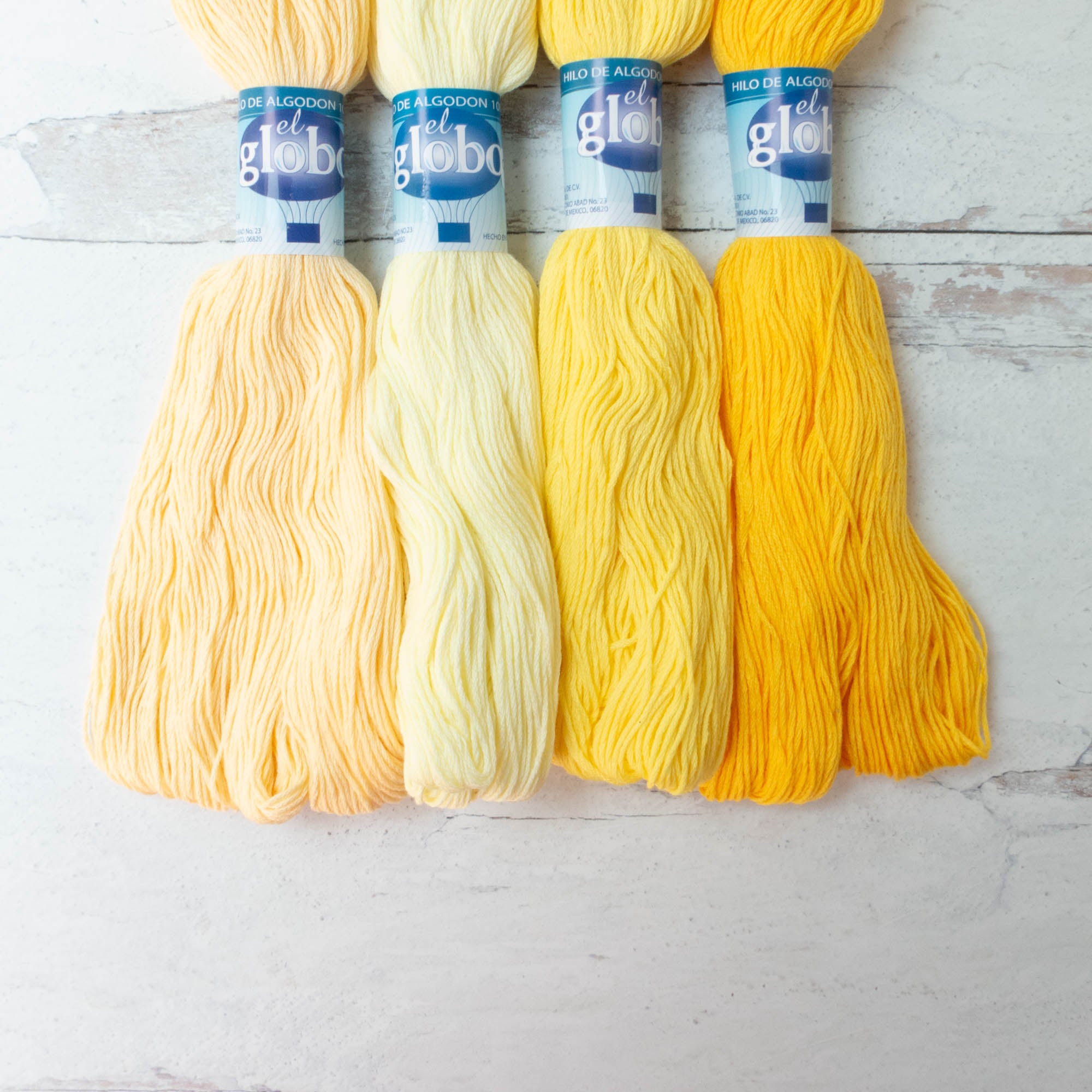 Hilo Vela El Globo Embroidery Thread - Yellows – Snuggly Monkey