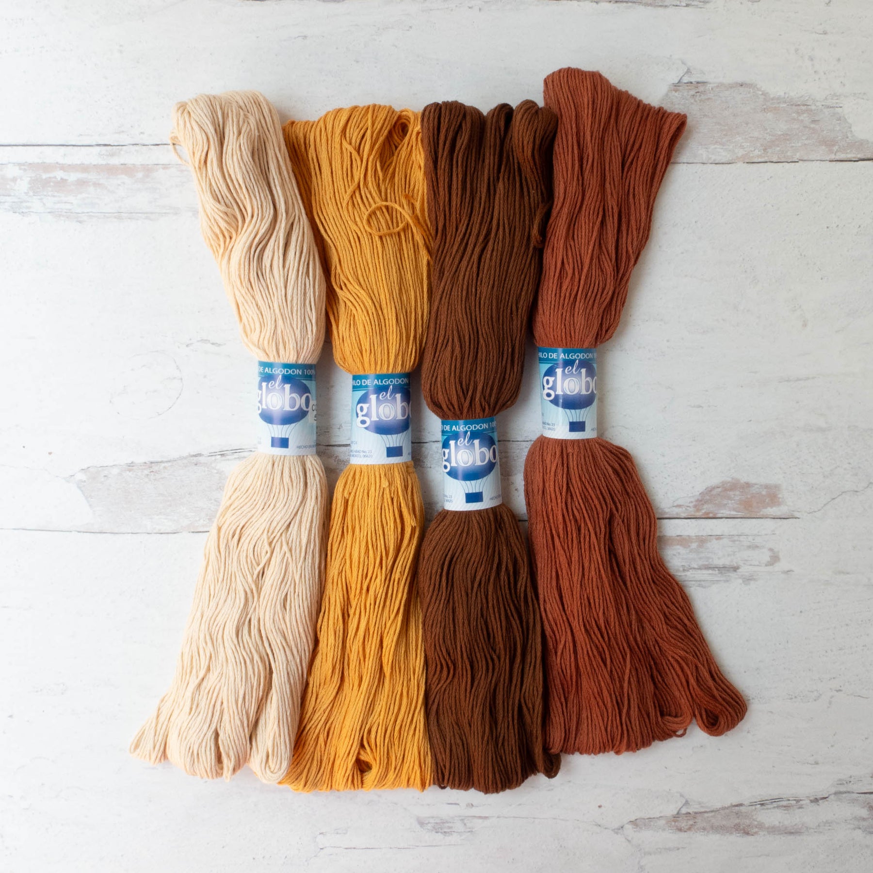 Hilo Vela El Globo Embroidery Thread - Browns – Snuggly Monkey