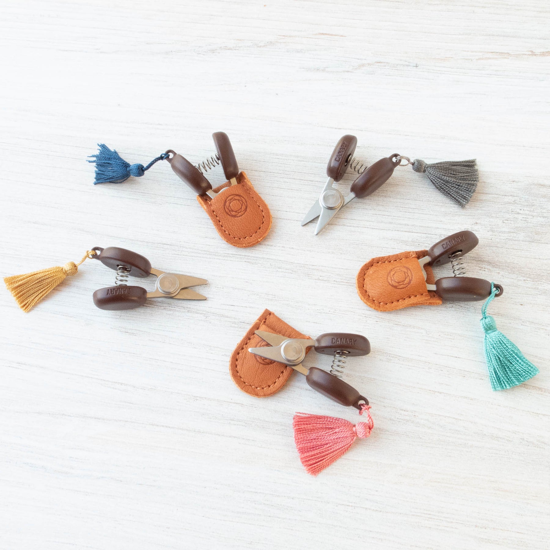 Mini Japanese Thread Snips with Leather Sheath – Snuggly Monkey