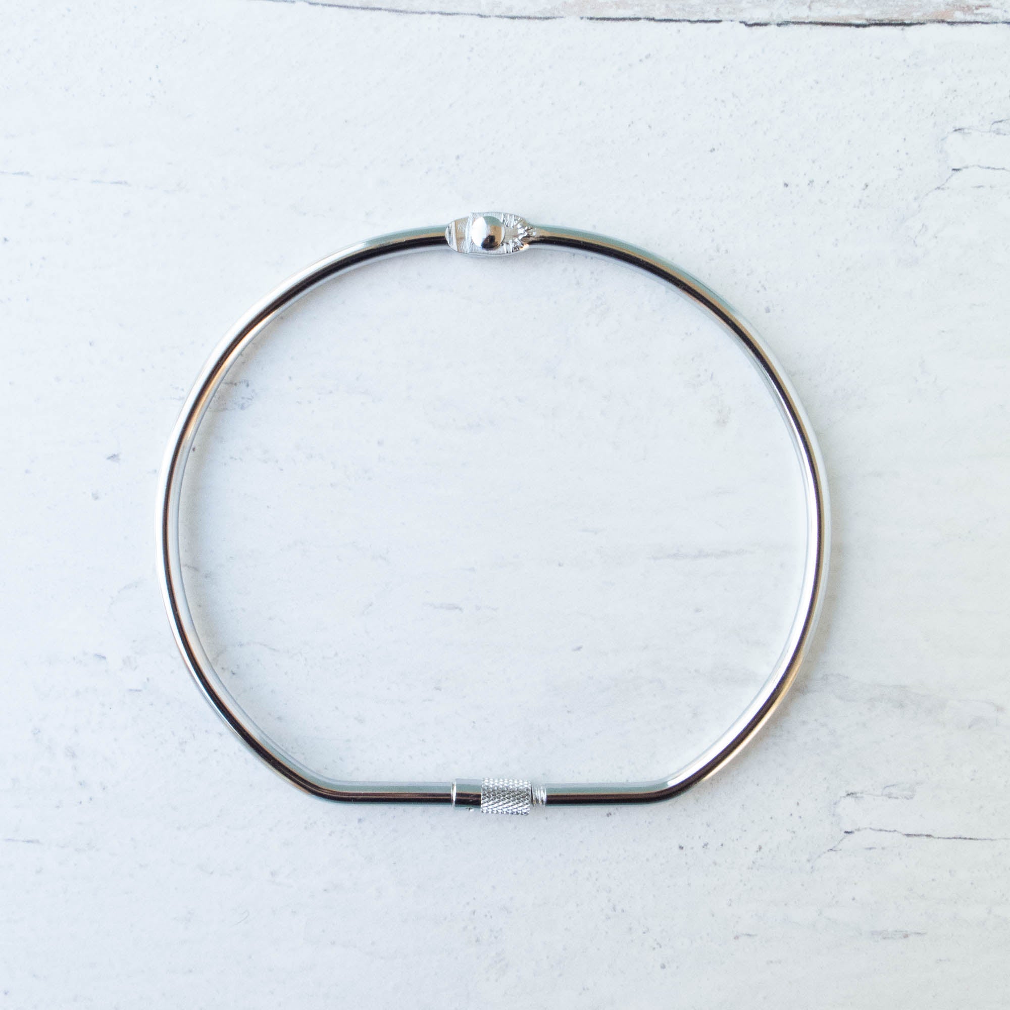 Book Ring with Twist Lock (4", 6" or 8") - Snuggly Monkey