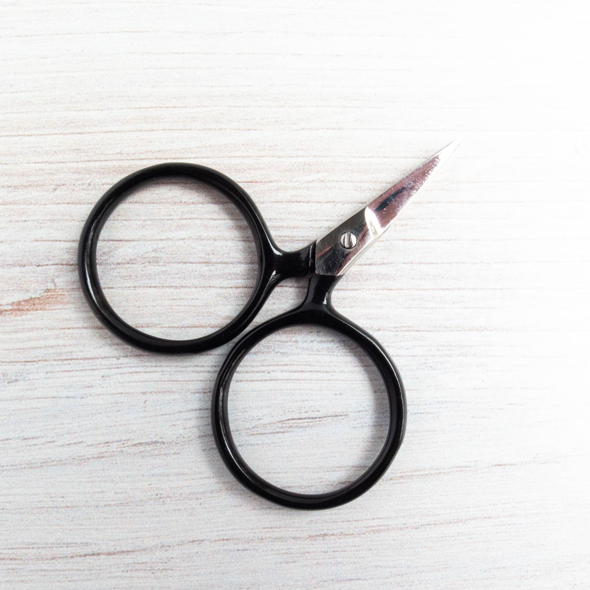 Modern Embroidery Scissors - Putford Black – Snuggly Monkey