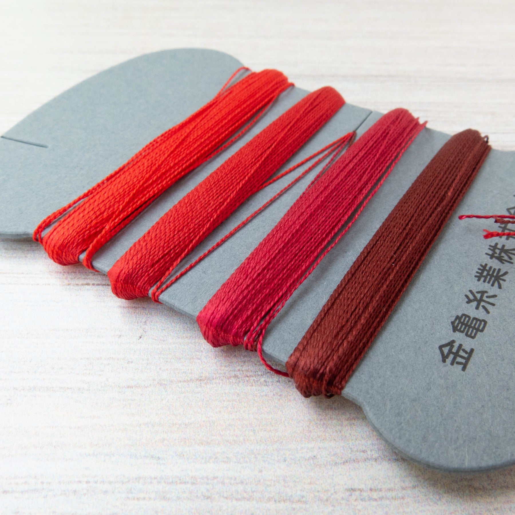 Kinkame Silk Hand Sewing Thread - Cherry #4 – Snuggly Monkey