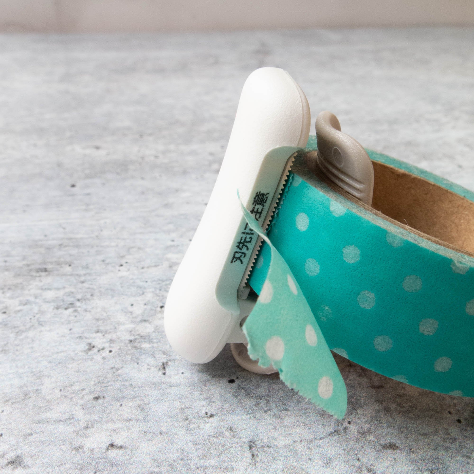 Kokuyo Karu Cut Washi Tape Cutter - Snuggly Monkey